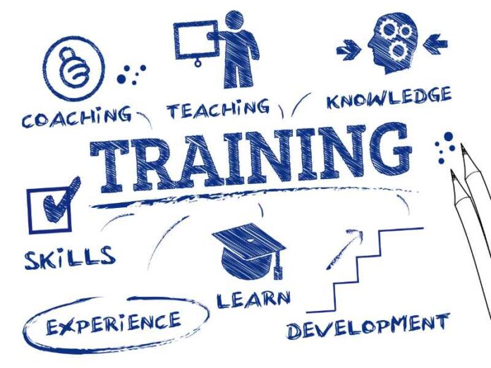 Designing Effective Training Programs in 8 Simple Steps - The HR Times